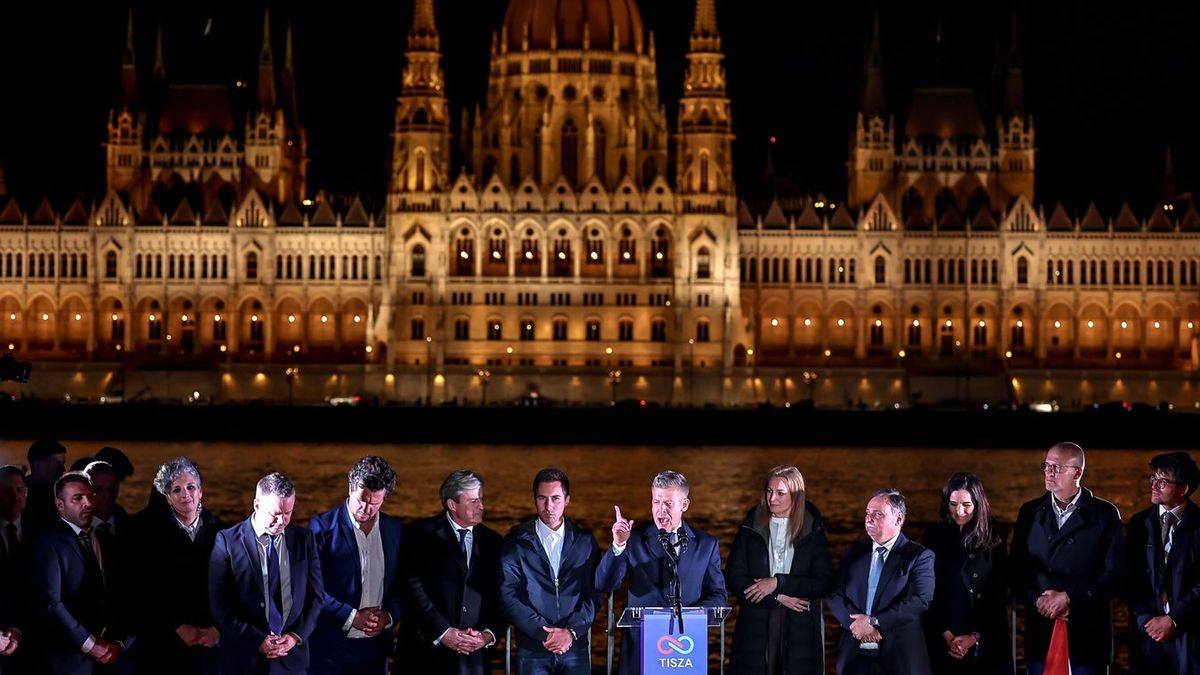Magyar Péter az embereire hagyhatja a kormányzást, amíg ő az országot járja